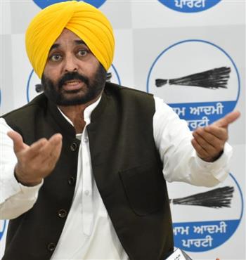 BEFORE REPARTIATION OF IPS KULDEEP SINGH CHAHAL AS SSP CHANDIGARH ,GOVERNOR SHOULD HAVE SOUGHT ...