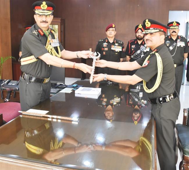 LT GEN DEVENDRA SHARMA TO TAKE OVER AS CHIEF OF STAFF HQ WESTERN COMMAND